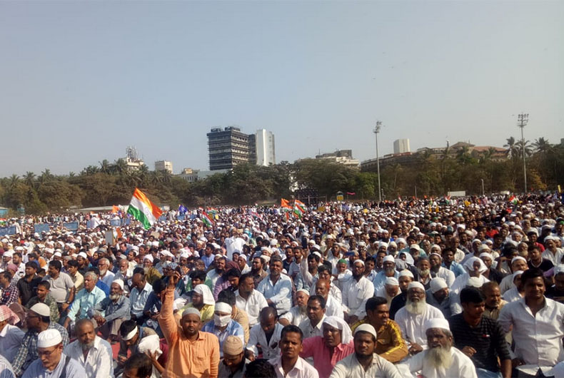 'Modi, Shah Se Azadi': Mumbai's Azad Maidan reverberates with anti-CAA ...