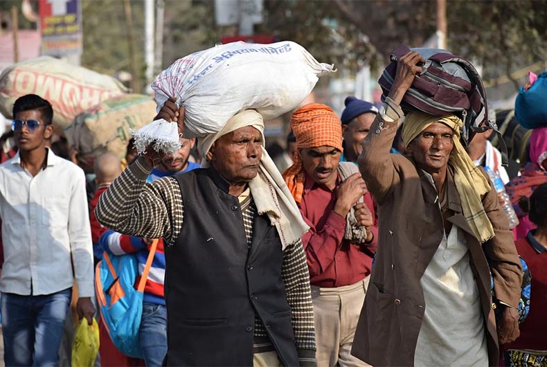 Rajasthan sends 96,000 migrants, receives 212,006 | ummid.com