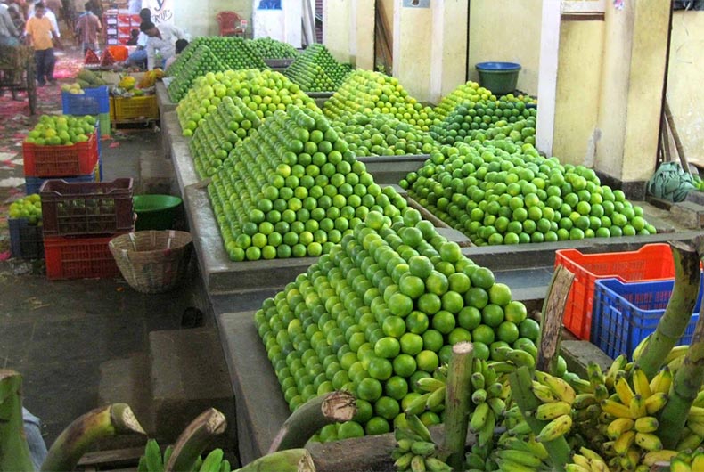 Koyambedu Market is emerging bigger Covid hotspot than Tablighi Markaz ...