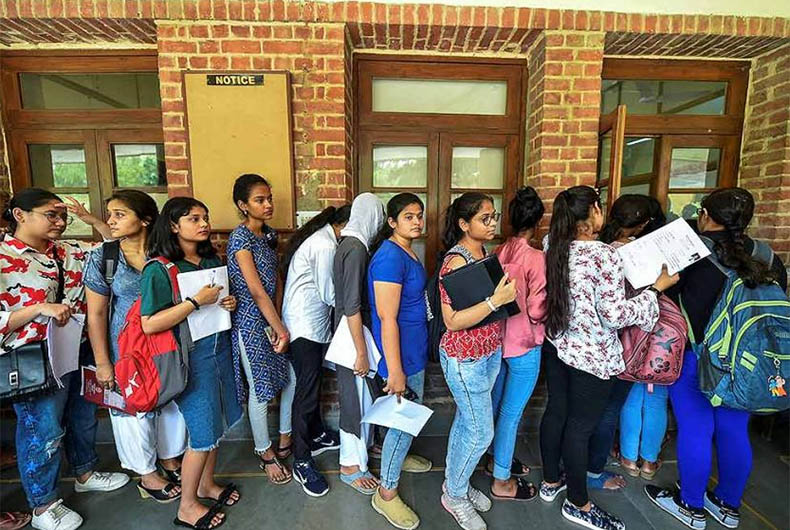 DU Admission 2021: 1.8 lakh apply for 20,000 PG seats | ummid.com