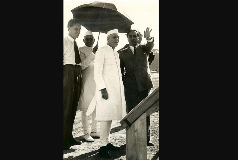 Nehru, Bhabha bonhomie that led India into Nuclear Family | ummid.com